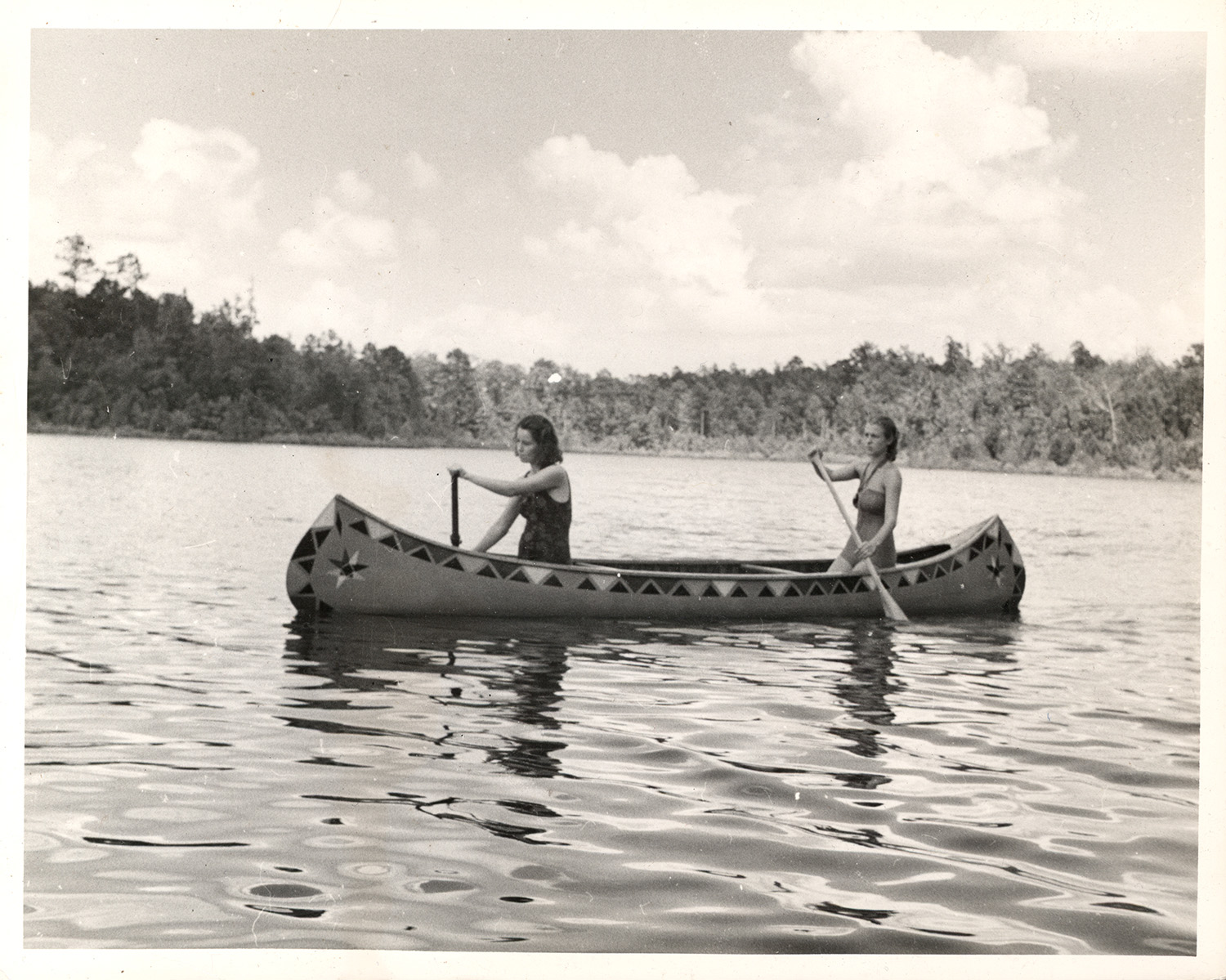 Thompson Canoe with Girls | Wooden Canoe Museum